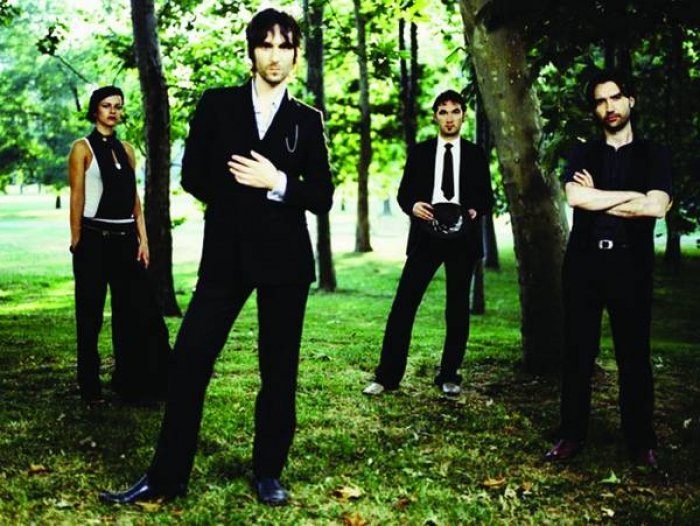 Come si chiamavano le band italiane prima di diventare famose