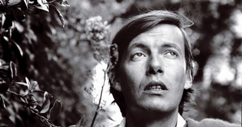 Morgan scrive di De André e Tenco: un confronto attraverso la poesia